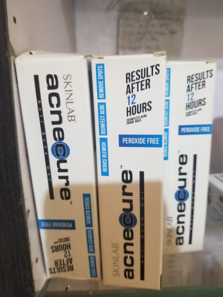 SkinLab Acne Cure - Creams