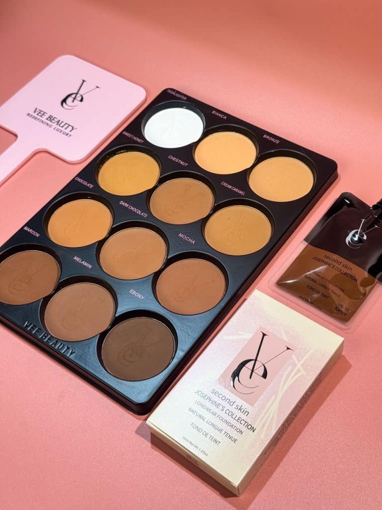 Vee Beauty 12-in-1 Powder Palette - Creams